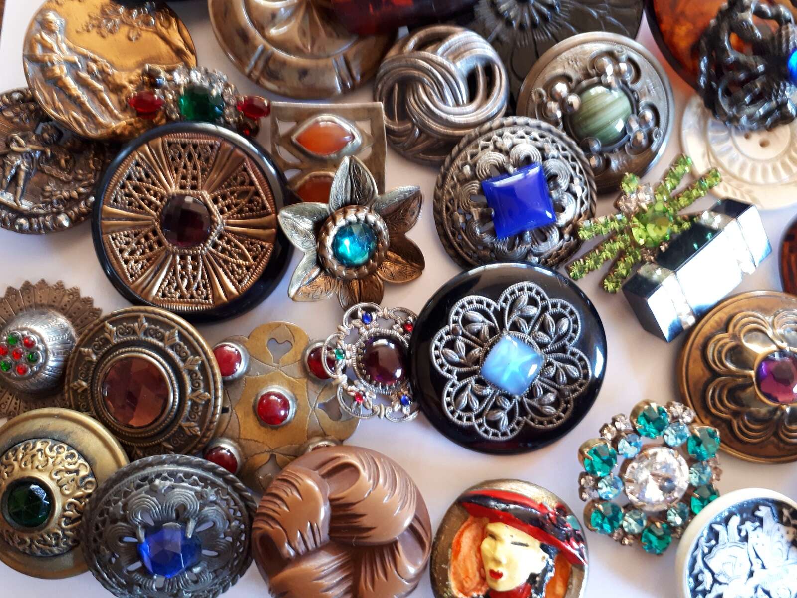 Discover rare button art and paintings at Baddaginnie exhibition ...