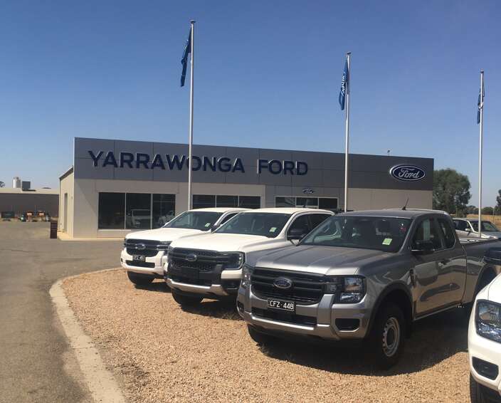 Ford’s new signage arrives | Country News