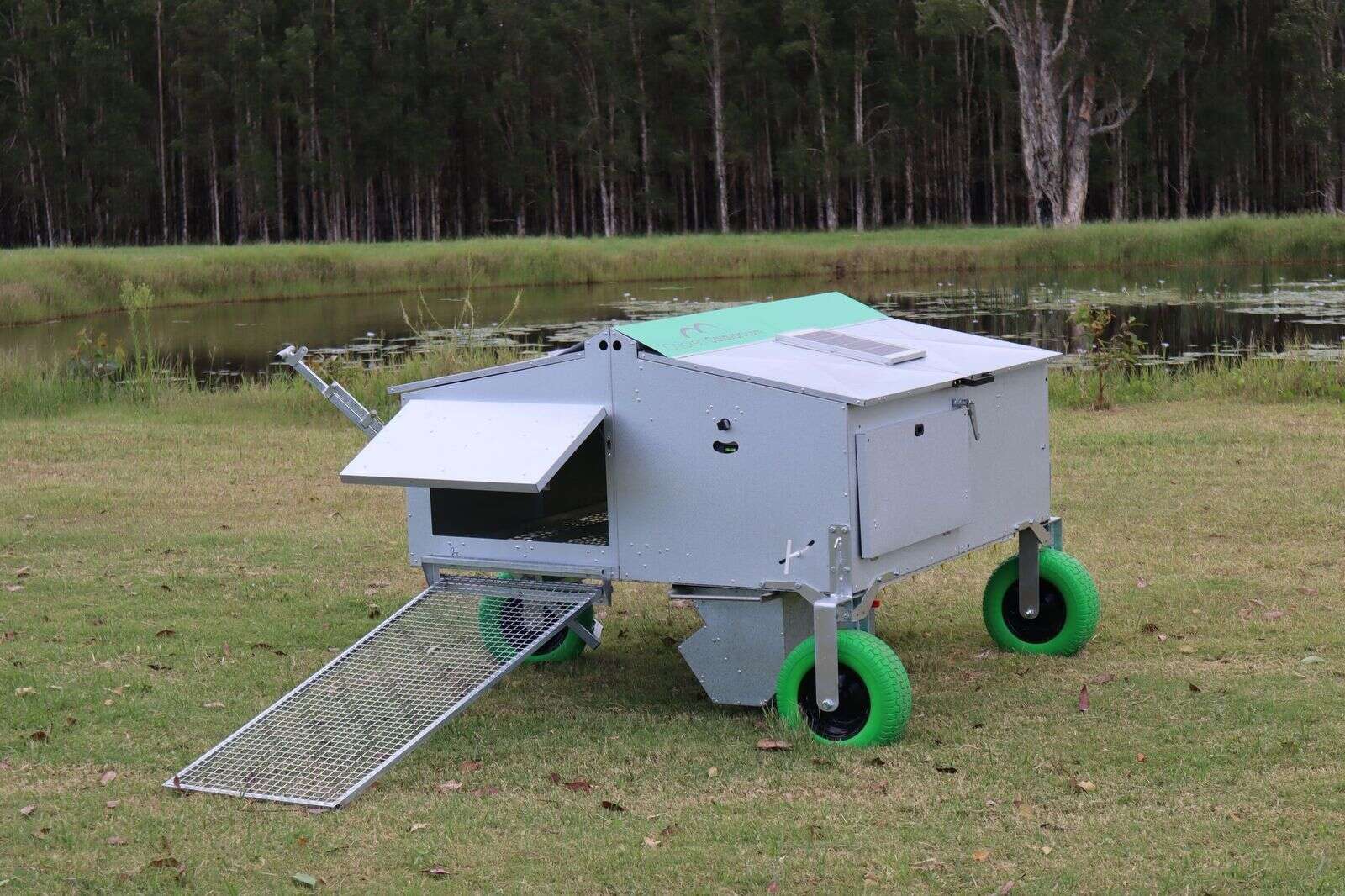 Chooks are on the move | Dairy News Australia