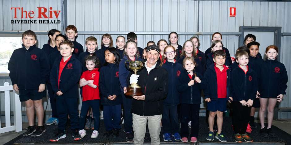 Cup tour leaves lasting impression on Gunbower | Riverine Herald