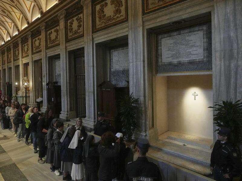 Tomb of Pope Francis opens to public in Rome basilica | Country News
