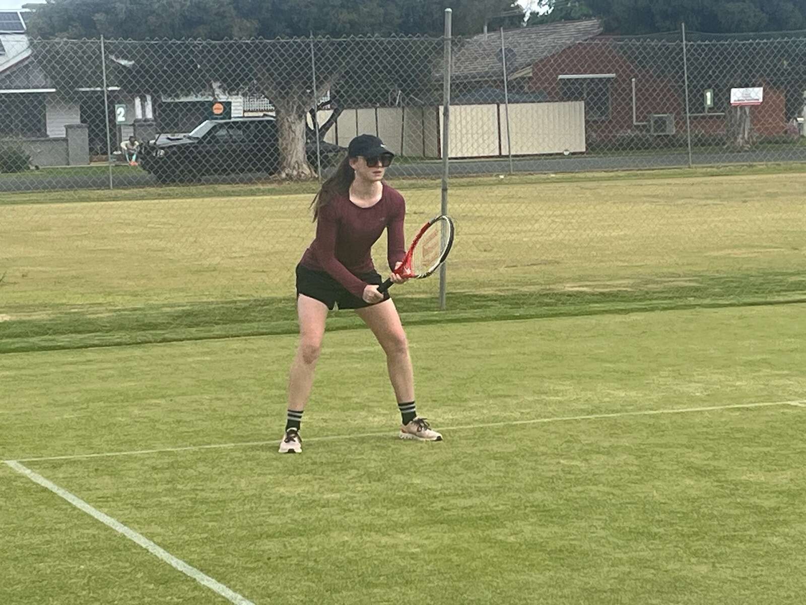 Ball persons ready, linesmen ready, KLTC players ready | Kyabram Free Press