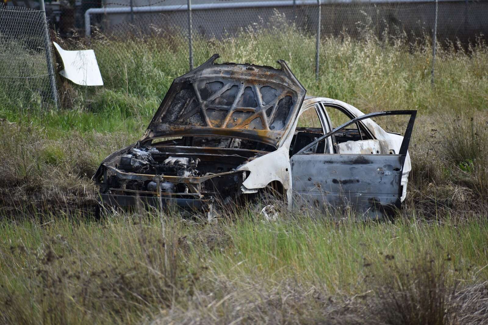 Bogged car sparks fire | Seymour Telegraph