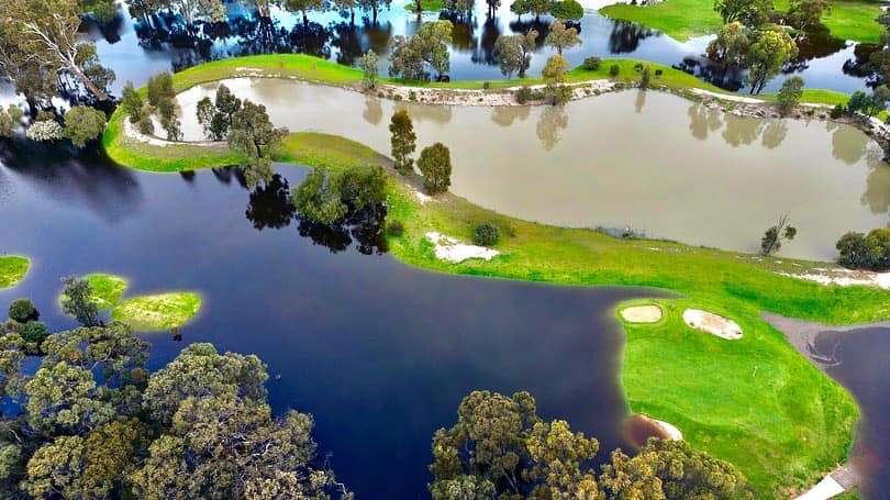 Clubhouse closed but golf still on back six holes | Shepparton News