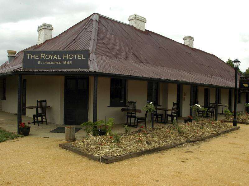 Royal title for pubs, as others go commercial | Shepparton News