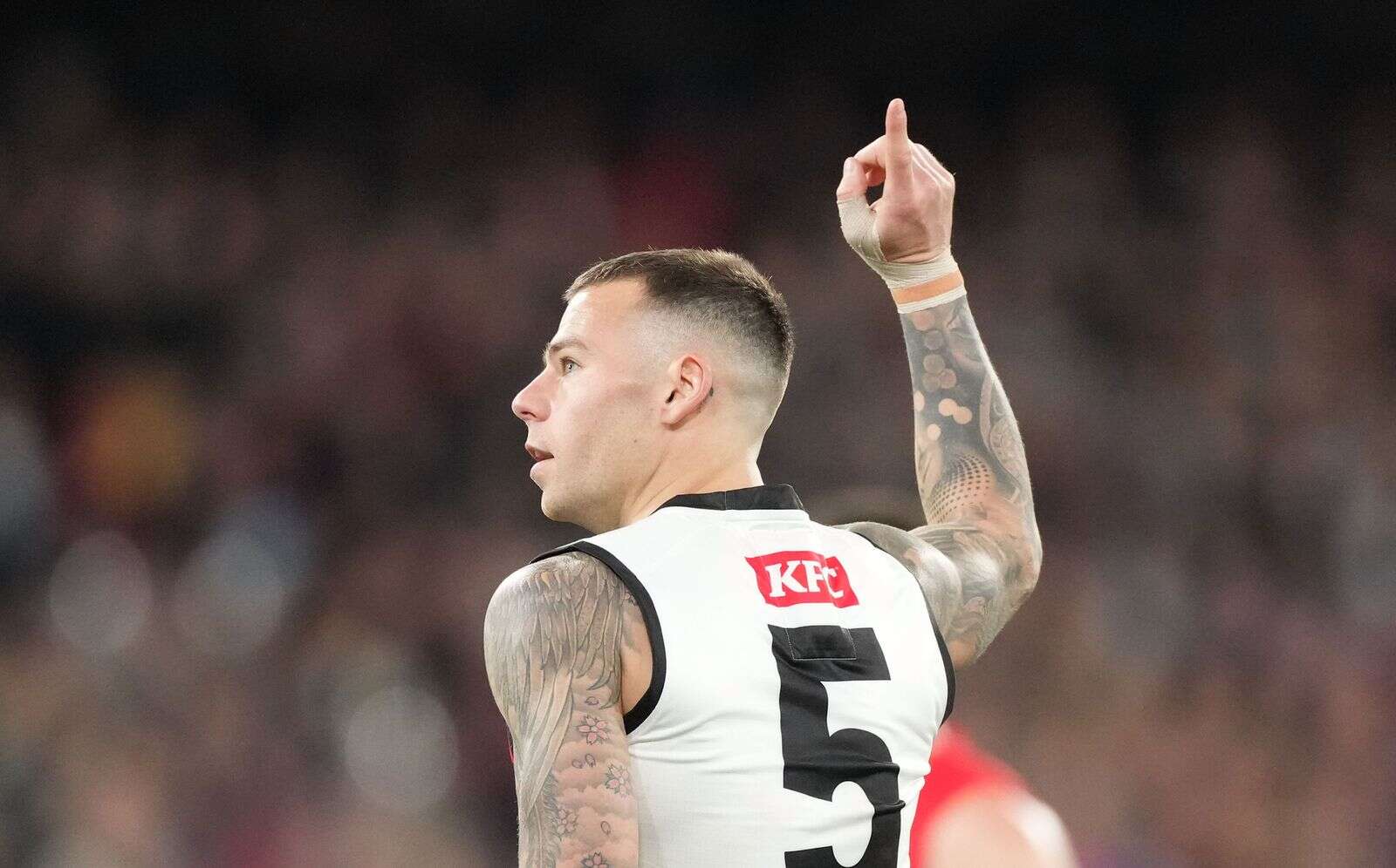 AFL exports | Elliott re-signs at Collingwood, Morrison shines in Hawks ...