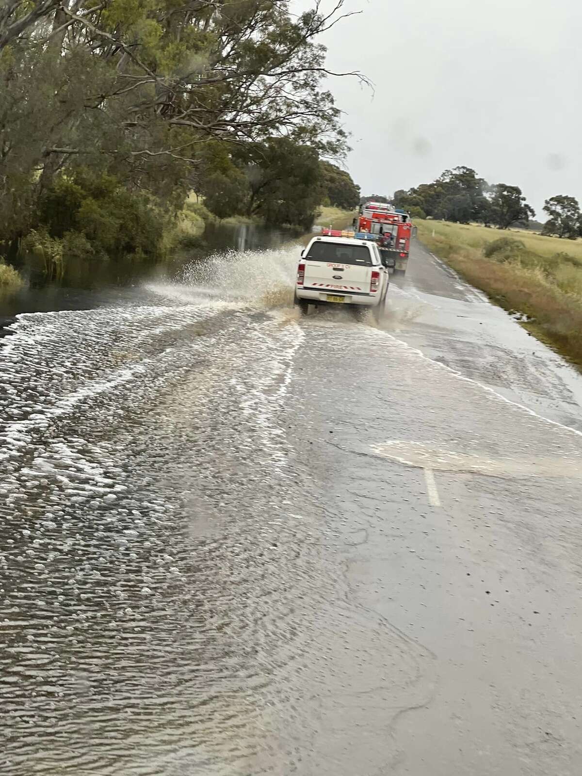 Flood stories to shape review | Country News