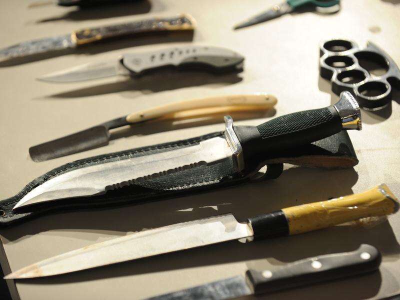 Sharper knife laws allow anywhere, anytime searches | Country News