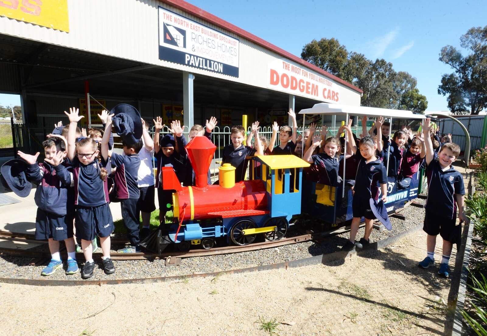 Miniature train rides again | Corowa Free Press