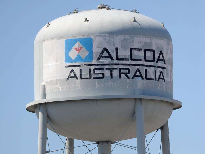 Alcoa to close WA refinery, hundreds of jobs to be axed | Country News