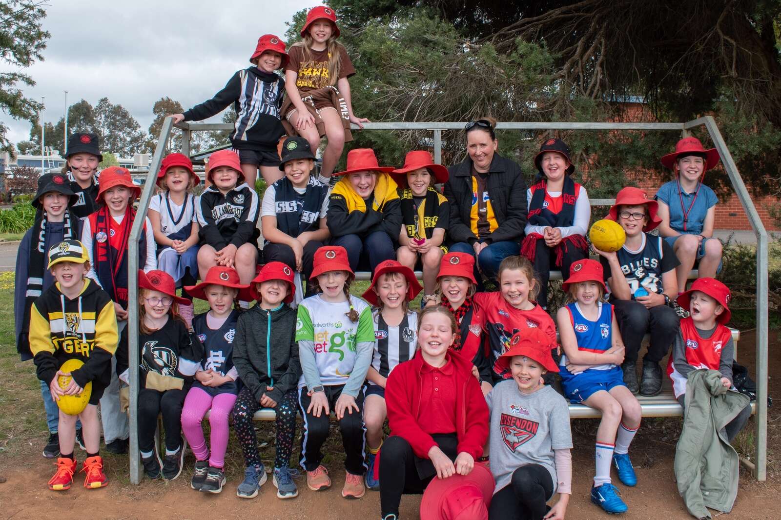 Lockington Consolidated goes footy mad | Riverine Herald
