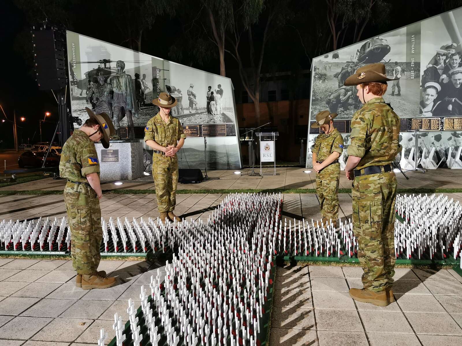 Shepparton cadets honour Anzac heroes with solemn vigil | Shepparton News