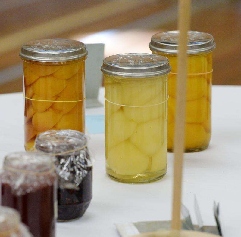 Make a beeline to makers market | Riverine Herald