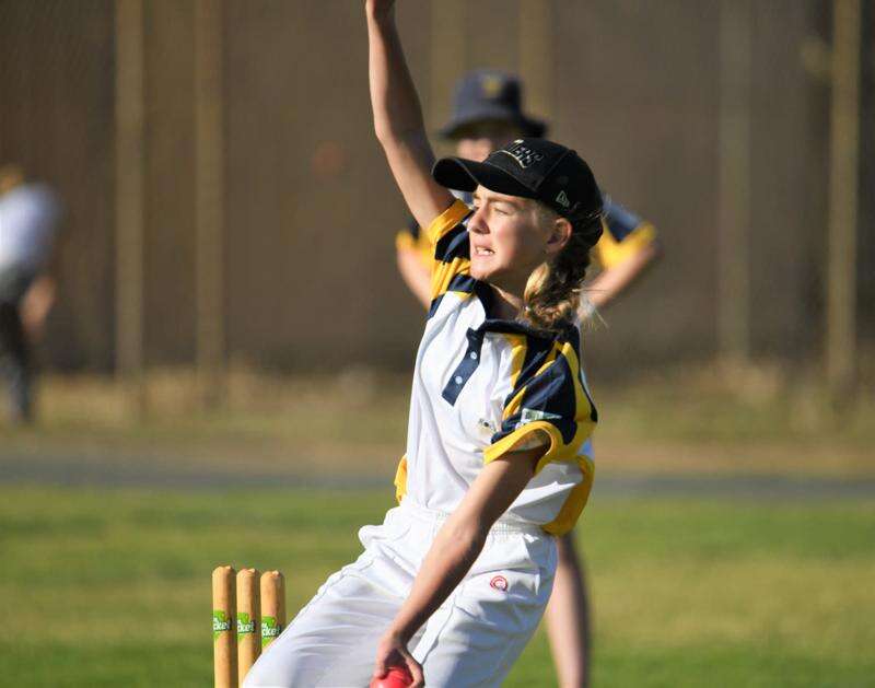 Gallery Echuca Stars V Rochester Renegades Youth Girls Cricket
