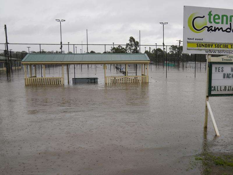 Camden residents push on amid NSW floods | Shepparton News