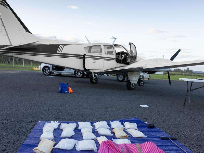 Plane loaded with drugs 'tried to fly under the radar' | Country News