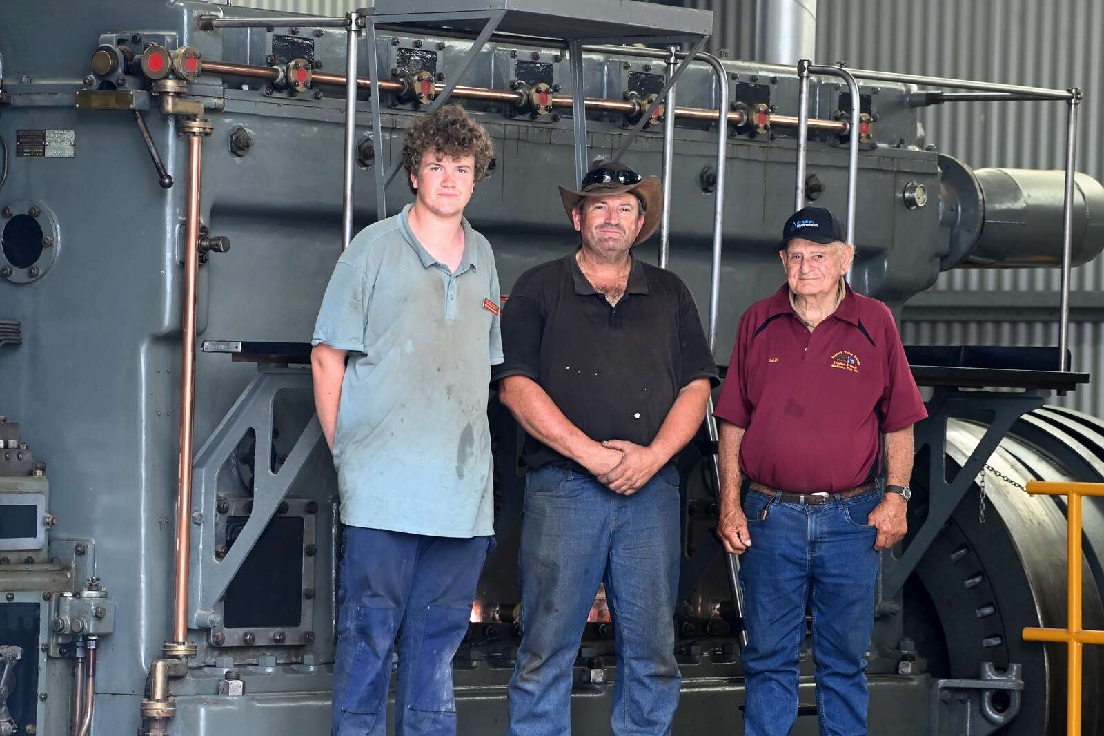 WATCH | Take a look under the hood of stationary engine | Riverine Herald