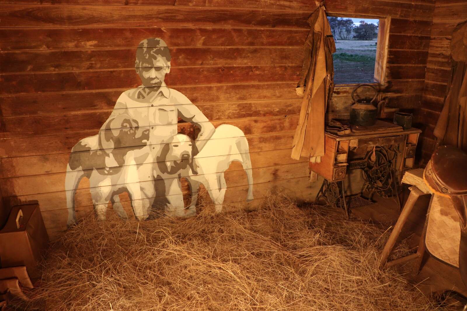 Murals help a family’s grief | Country News