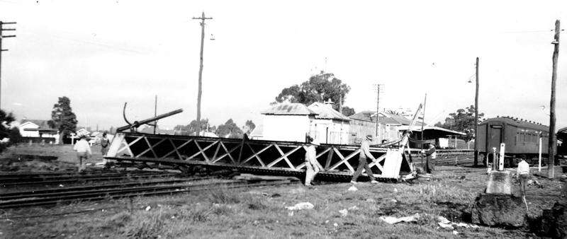 Shepparton railway station footbridge plans bring back memories ...
