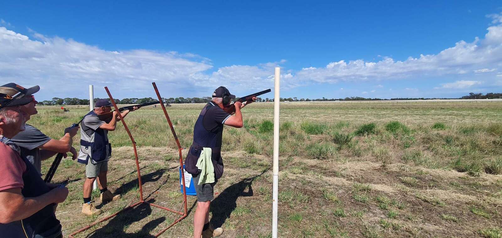 Deni duo claim high gun spoils | Seymour Telegraph