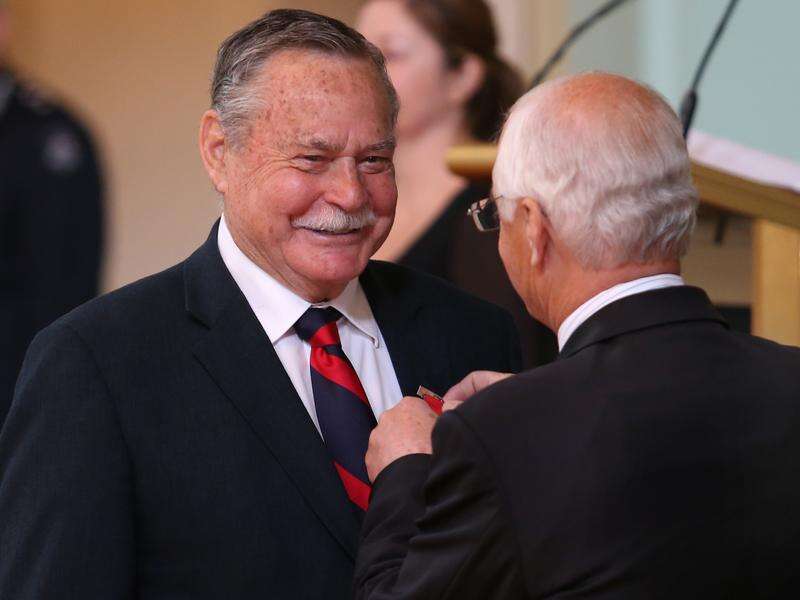 AFL mourns the passing of the legendary Ron Barassi | Kyabram Free Press