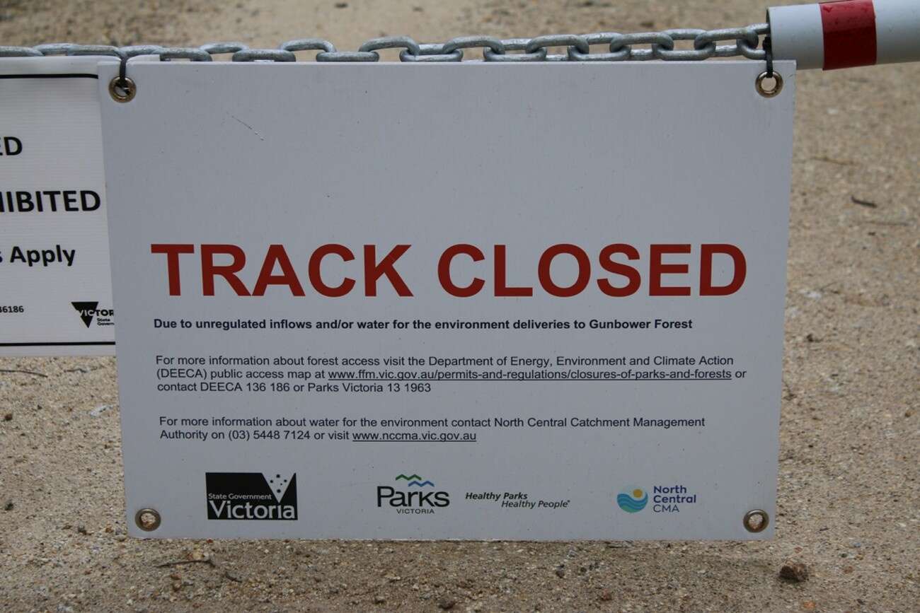 ‘Track closed’ signage in Gunbower | Country News