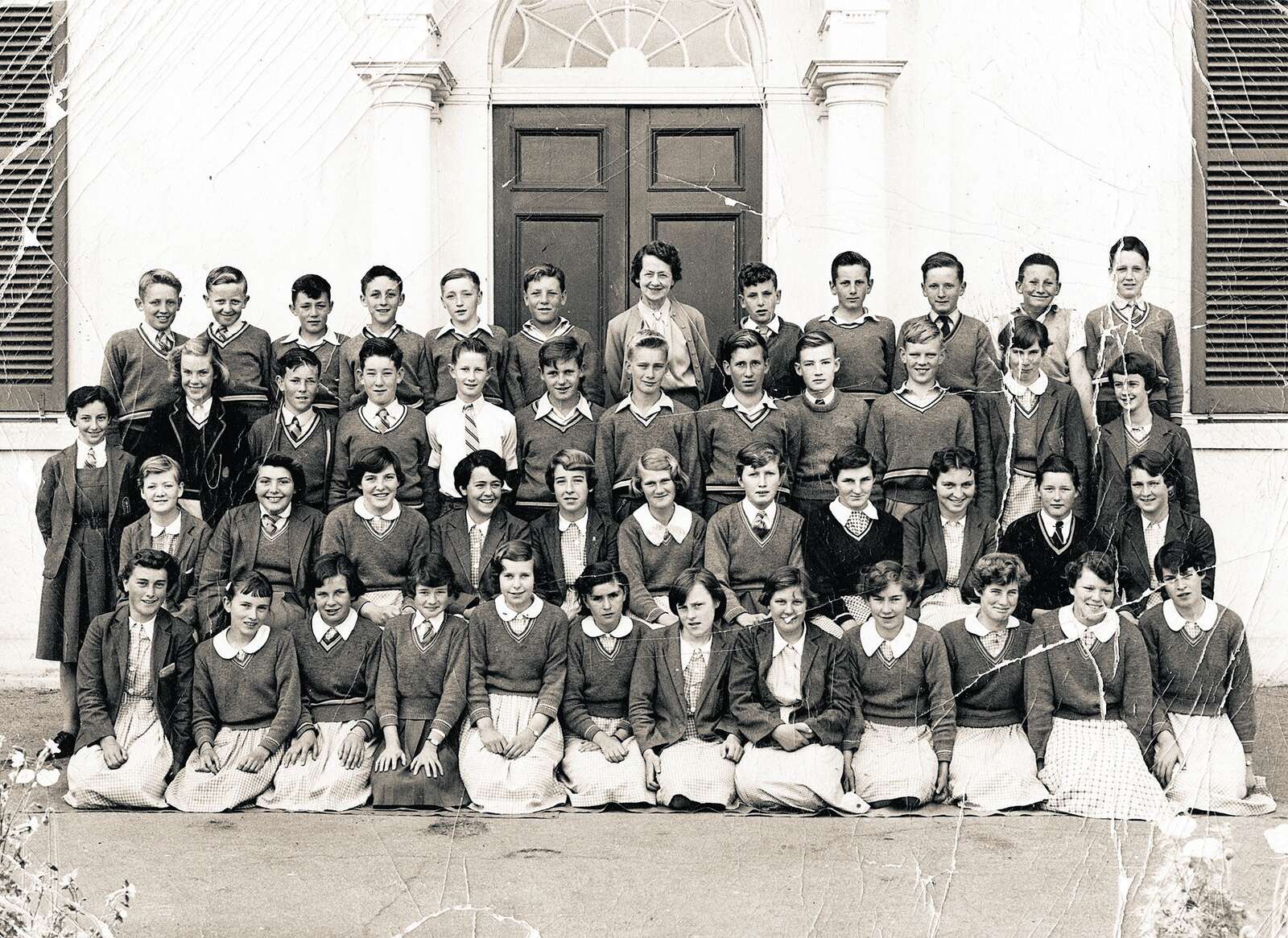 Beyond The Mic | The joy of a school reunion | Country News