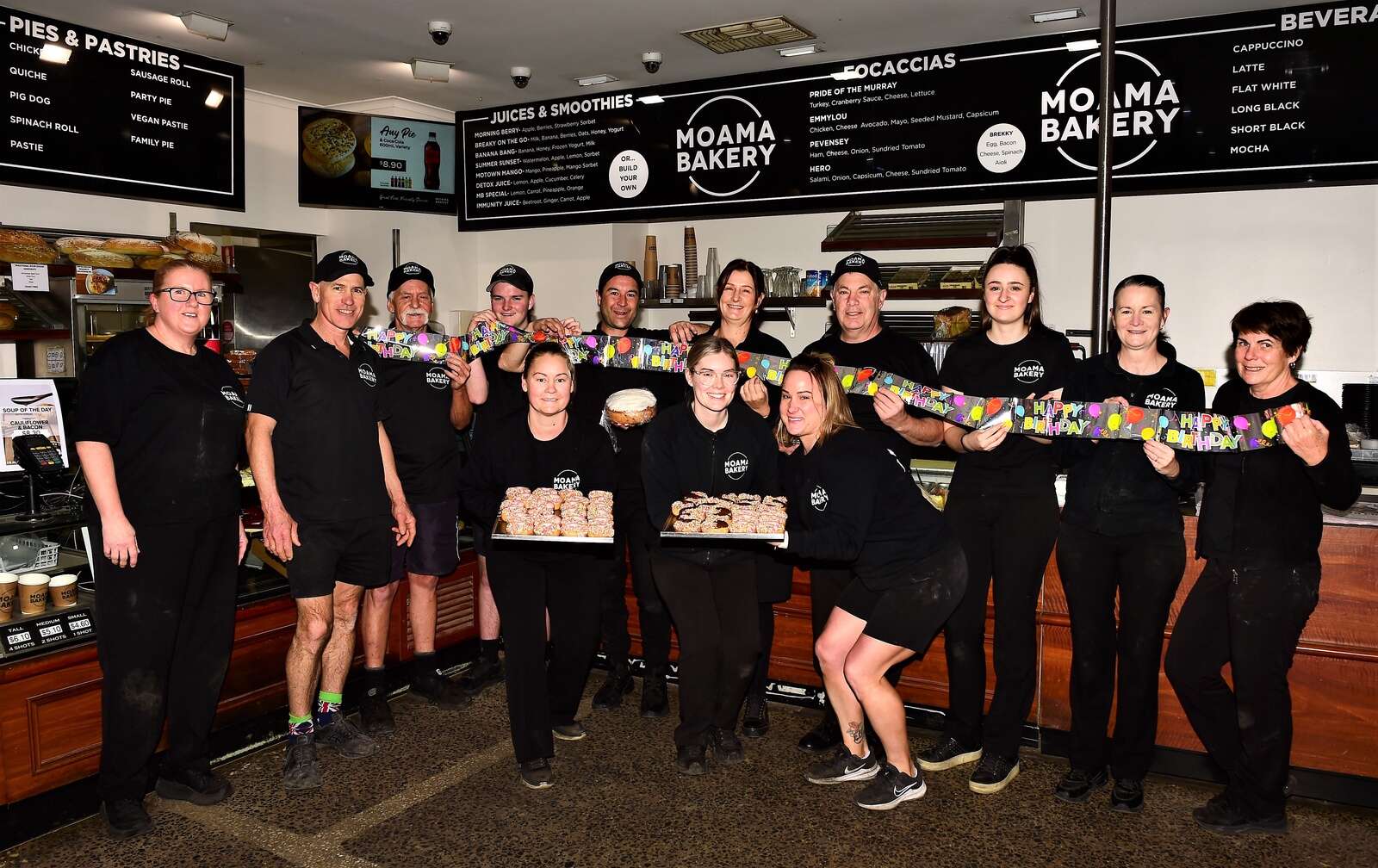 Moama Bakery tracks down former staff | Riverine Herald