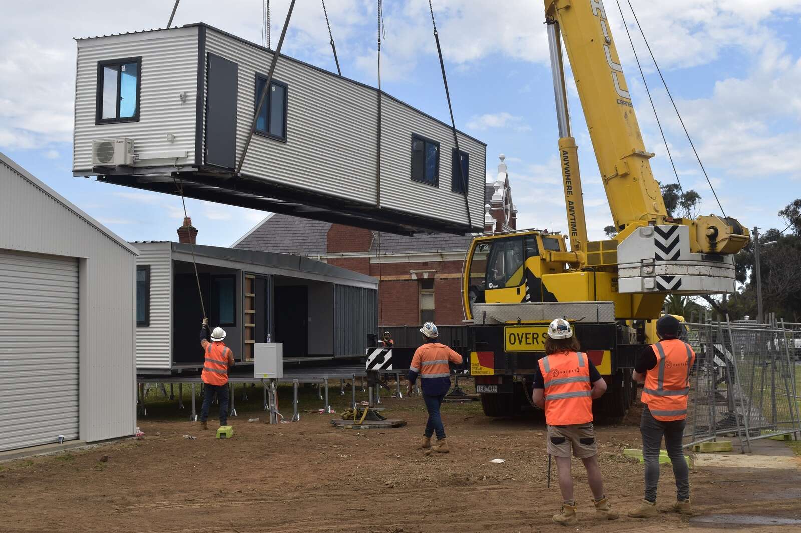 Temporary police station taking shape | Cobram Courier