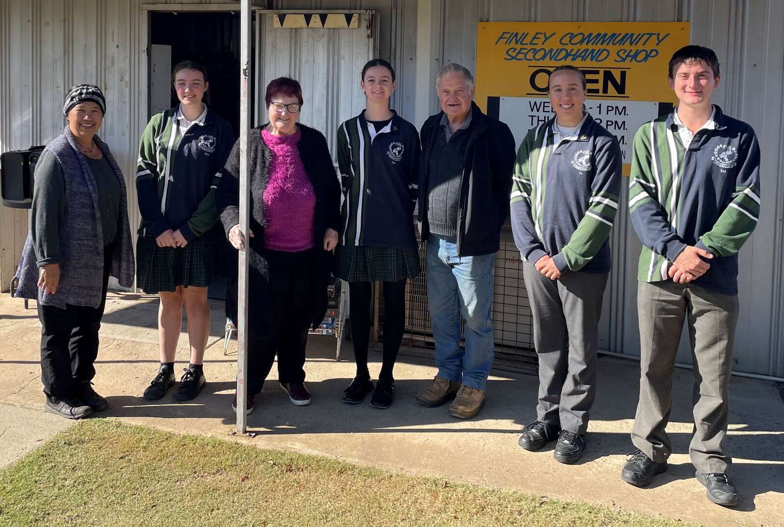 A helping Hand for Finley High | Southern Riverina News