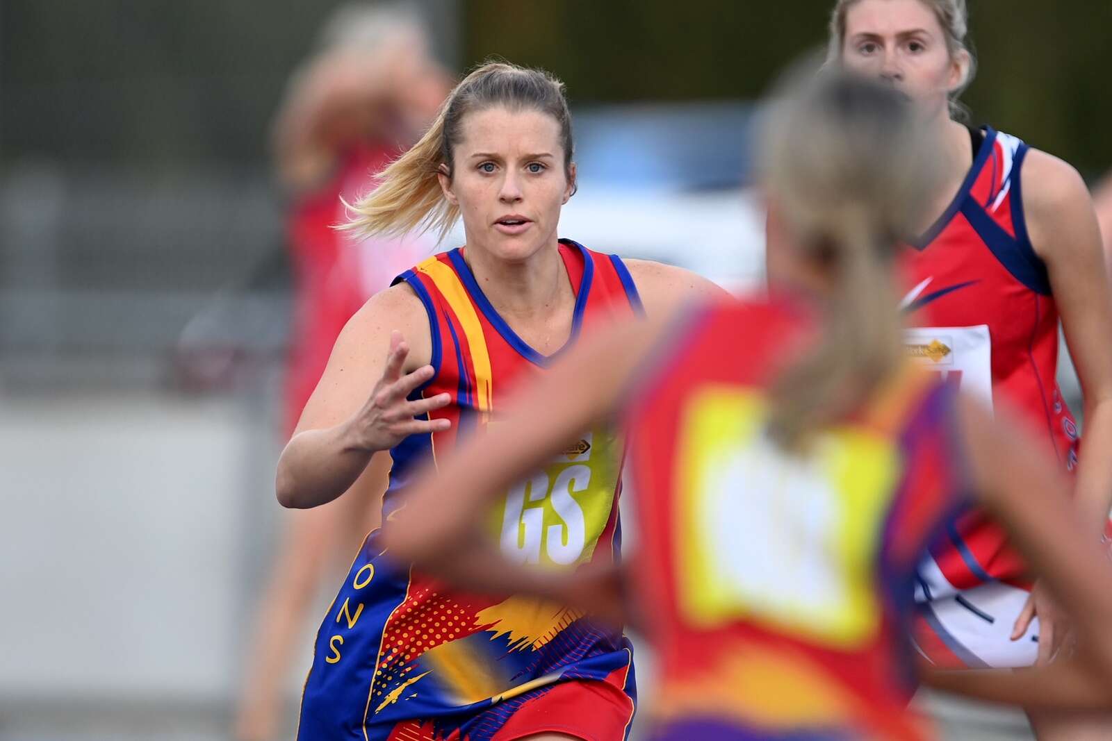 Two spots left, three sides contending as Murray Netball League heads ...