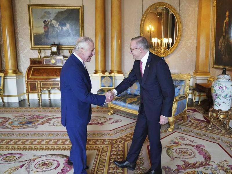 Albanese steps around republic debate before coronation | Country News