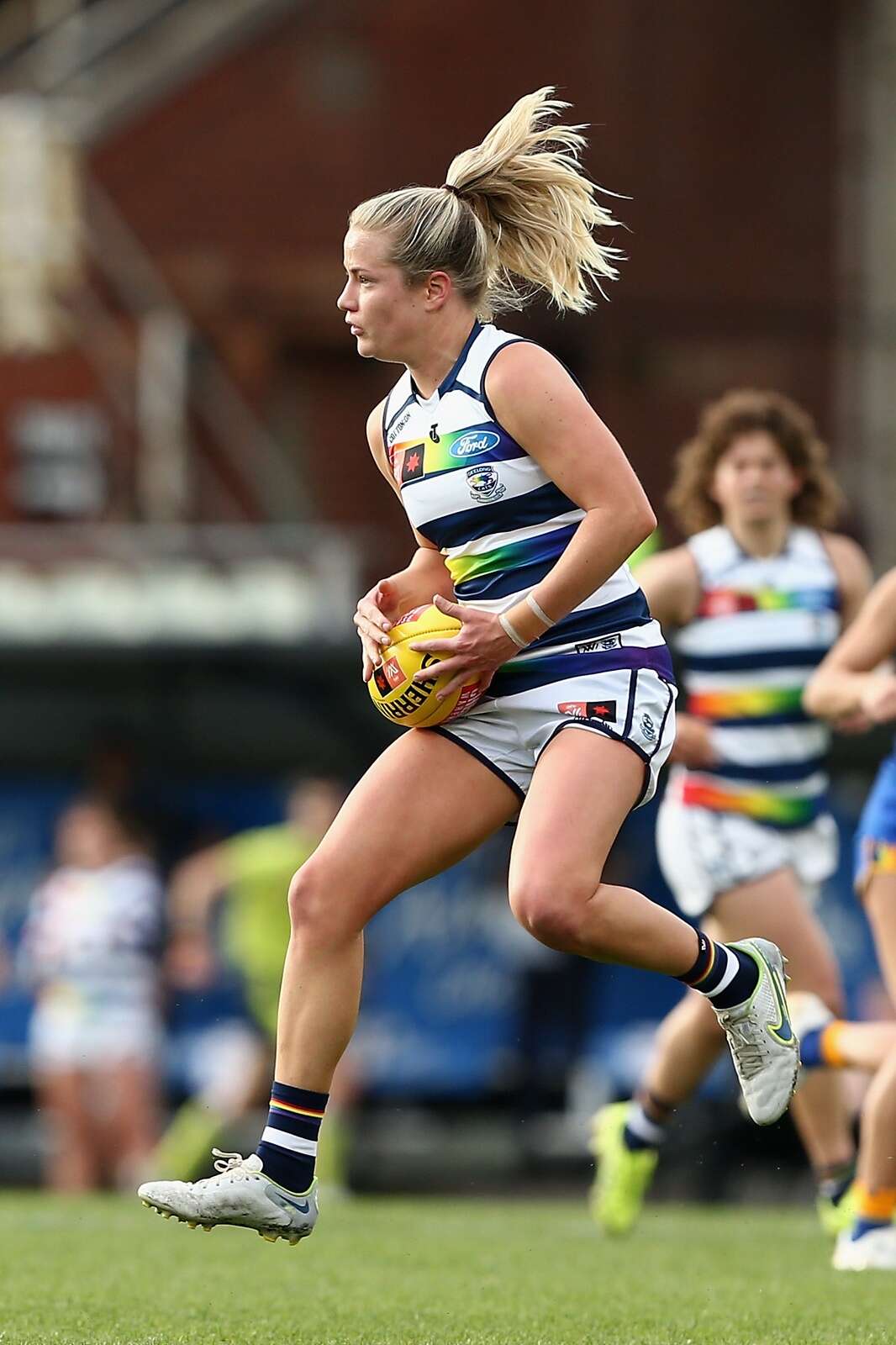 Johnson racing to return from injury as Cats launch into AFLW finals ...