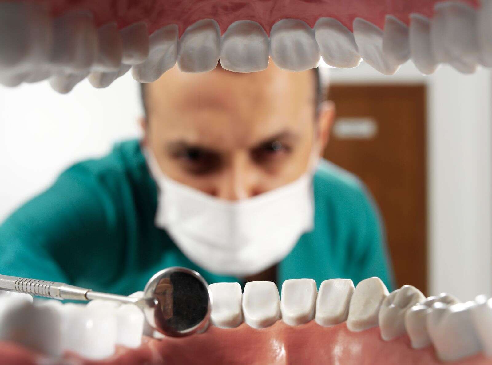 Keep your smile shining bright | Seymour Telegraph