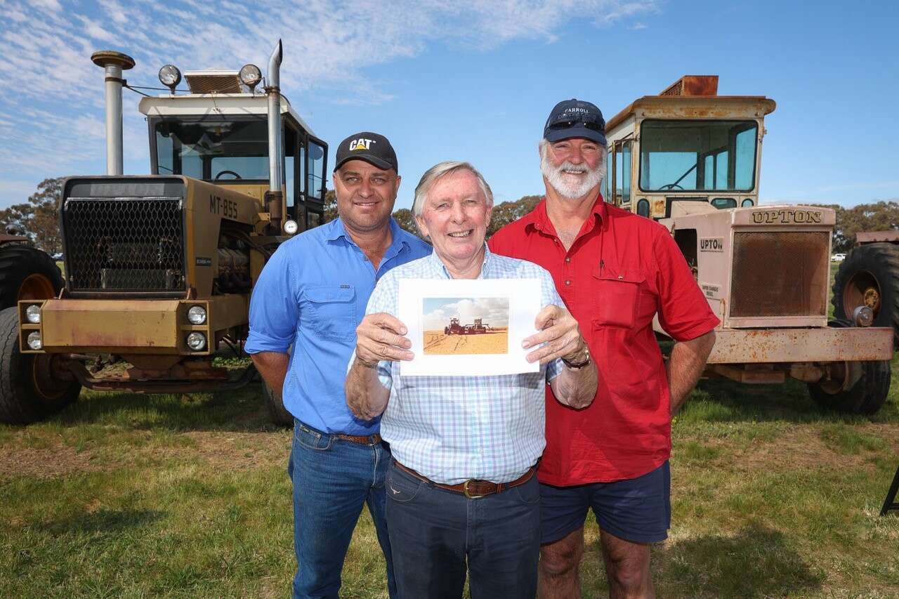 Upton tractors roar at Henty | Riverine Herald