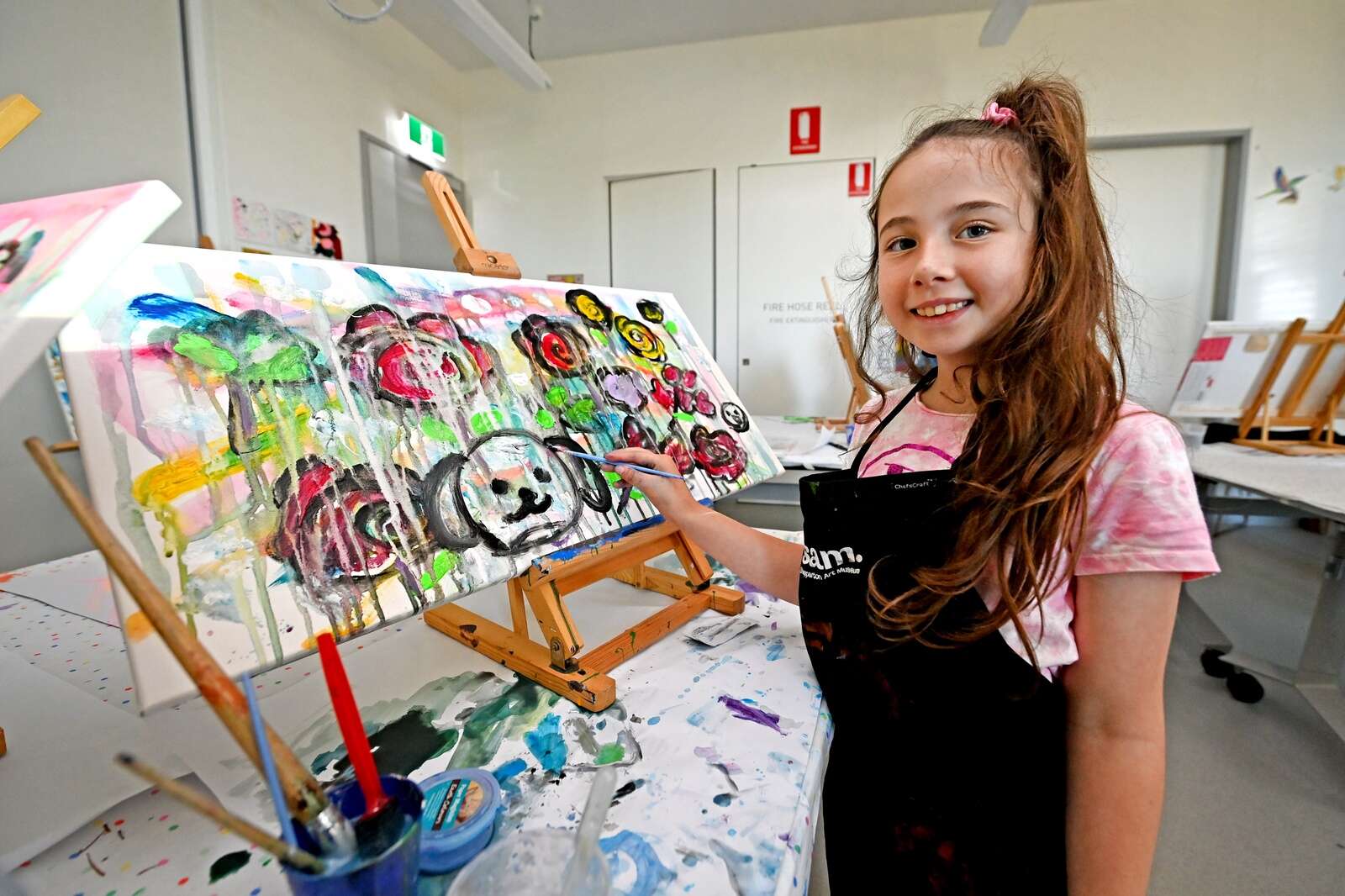 Many hands make art work | Shepparton News