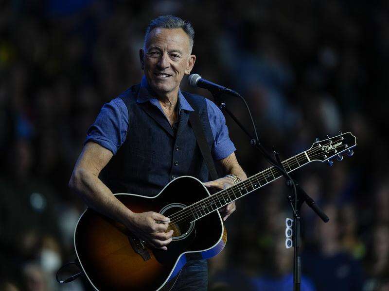 Springsteen opens gig with 'fighting prayer' for the US | Shepparton News