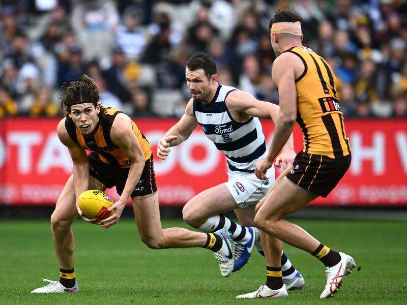 Day, Rohan to challenge AFL dangerous tackle bans | Dairy News Australia