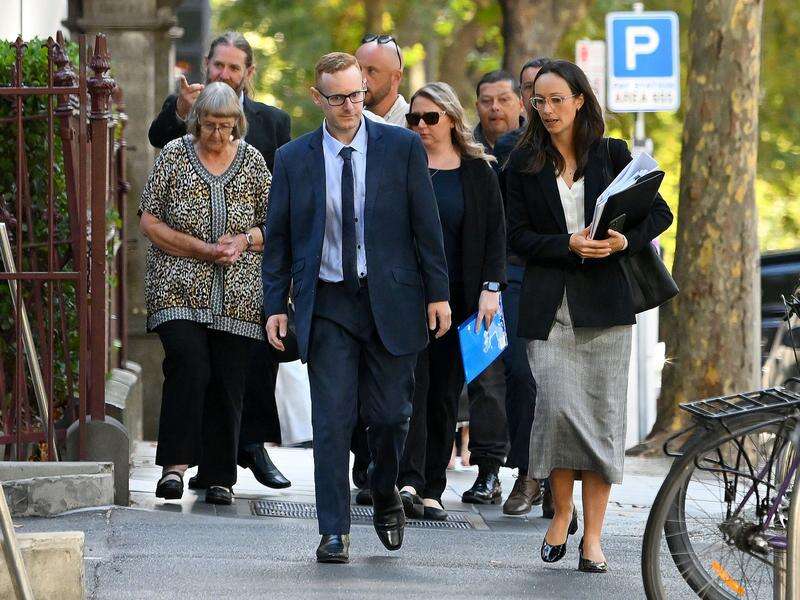 Accountant stole $2m from musicians, restaurateurs | Dairy News Australia