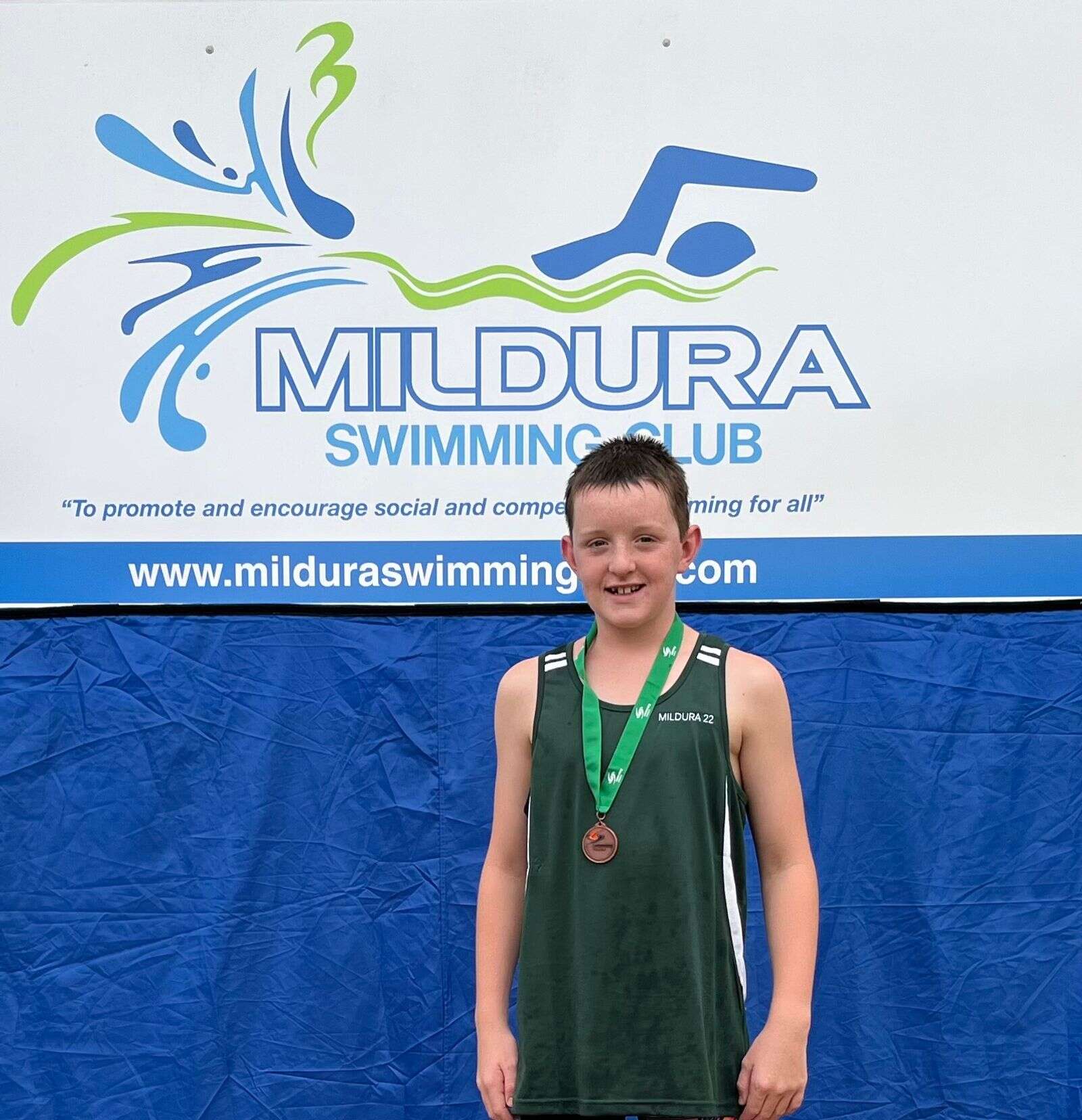 Fraser Nagle claims bronze | Country News