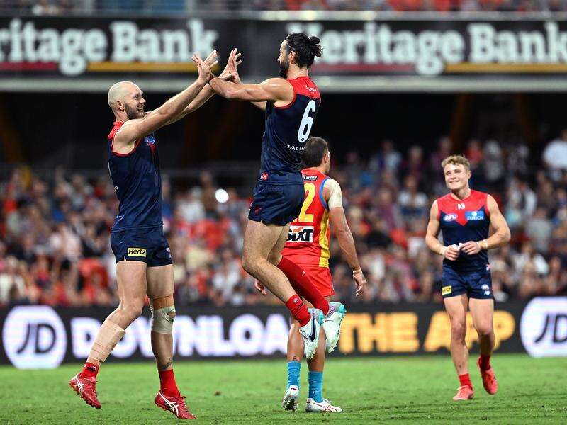 Grundy set for AFL battle with old Magpies mates | Country News