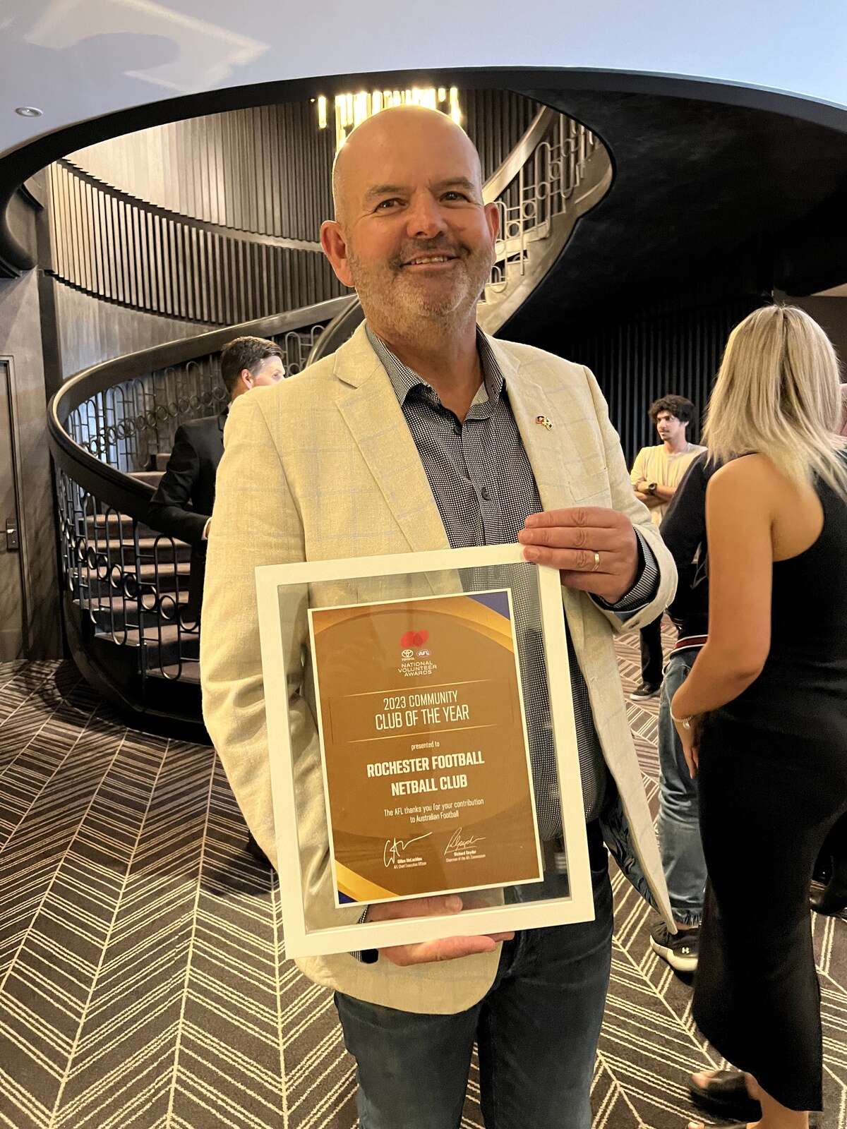 Cleary accepts top honour on behalf of Rochester | Shepparton News