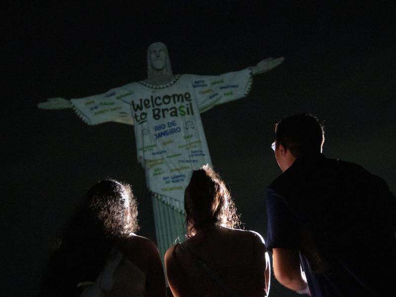 Iconic Rio statue welcomes Taylor Swift with open arms | Kyabram Free Press
