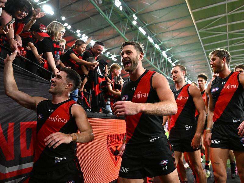 Bombers' red-hot form rewarded in AFL fixture | Benalla Ensign