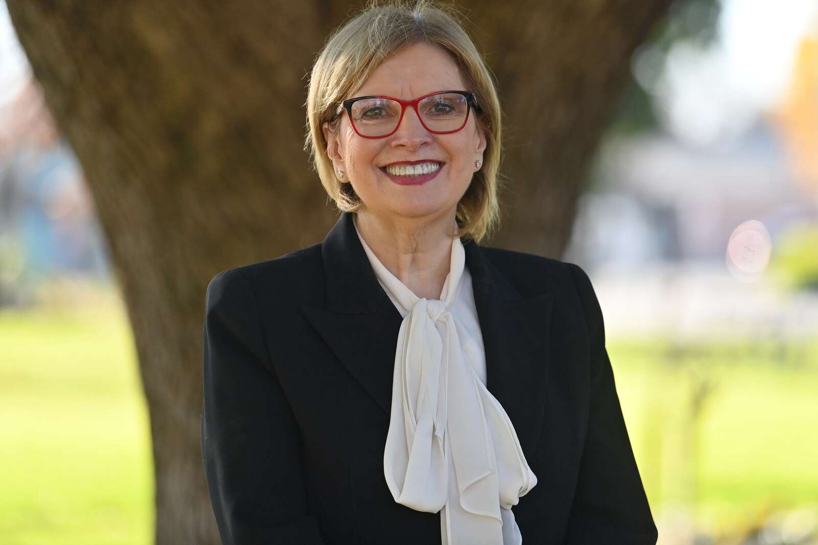 Rochester needs more help — Lovell | Dairy News Australia