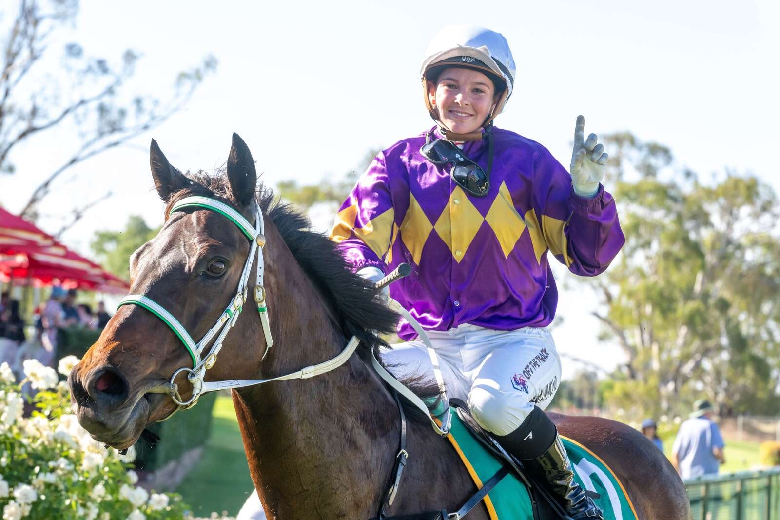 Rose blooms on Victoria’s horse racing circuit | Riverine Herald