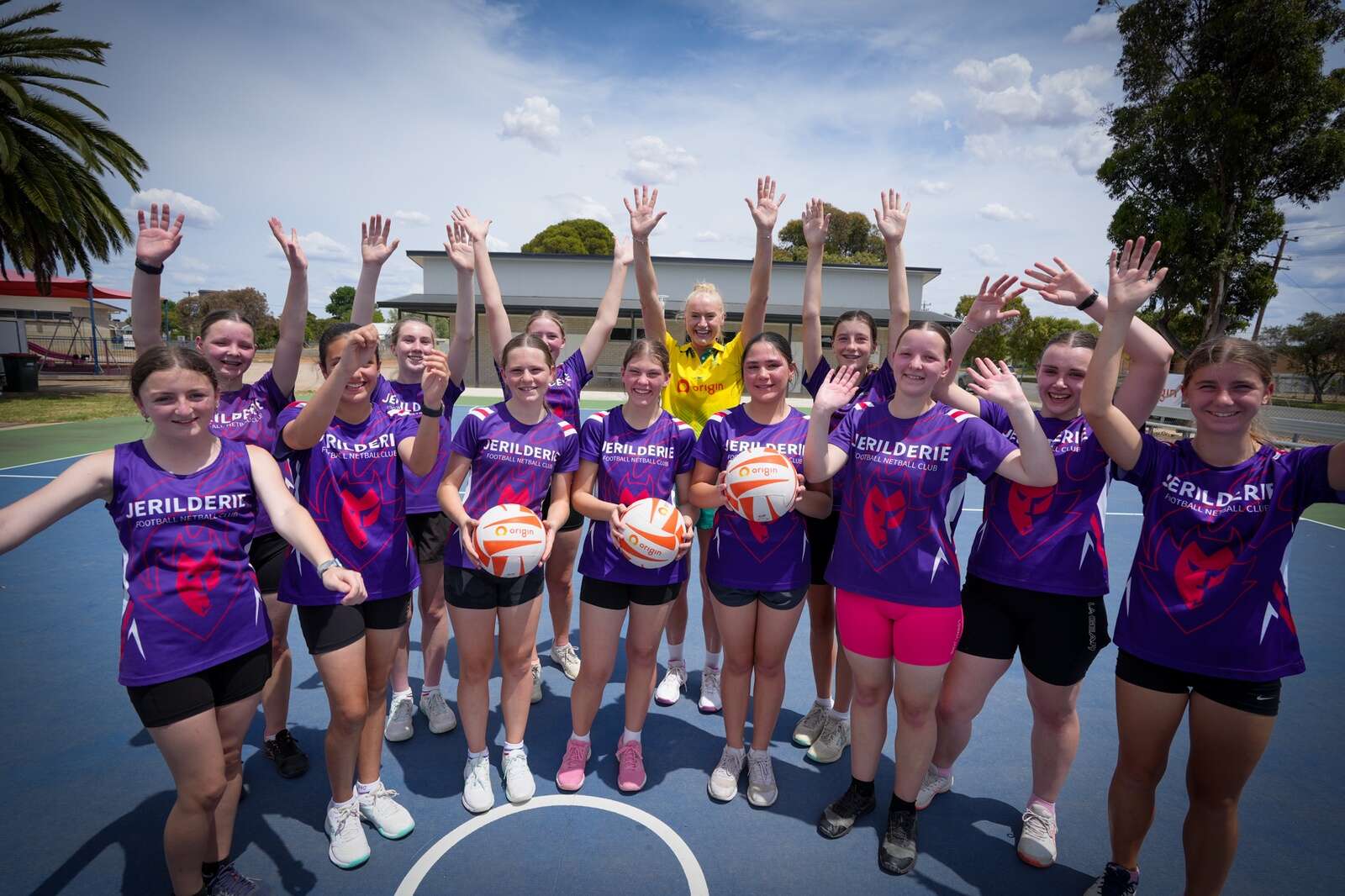 Demons become ‘Diamonds for A Day’ | Shepparton News