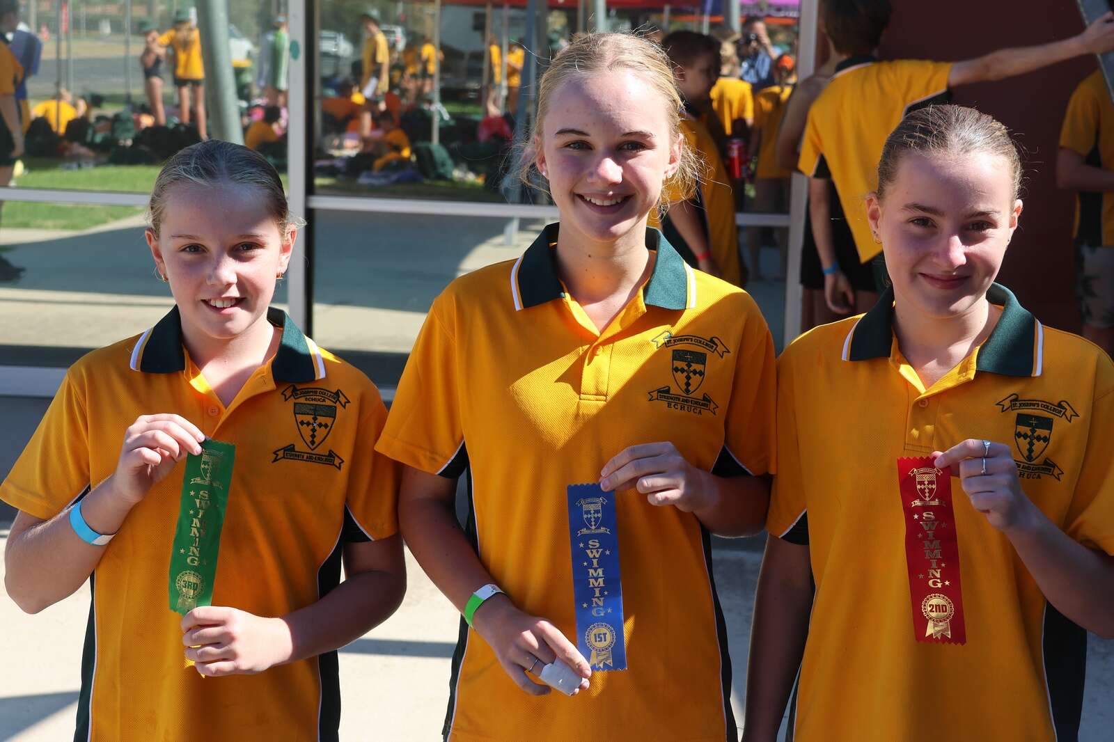 St Jo’s Year 7 and 8 students excel at swimming carnival | Riverine Herald