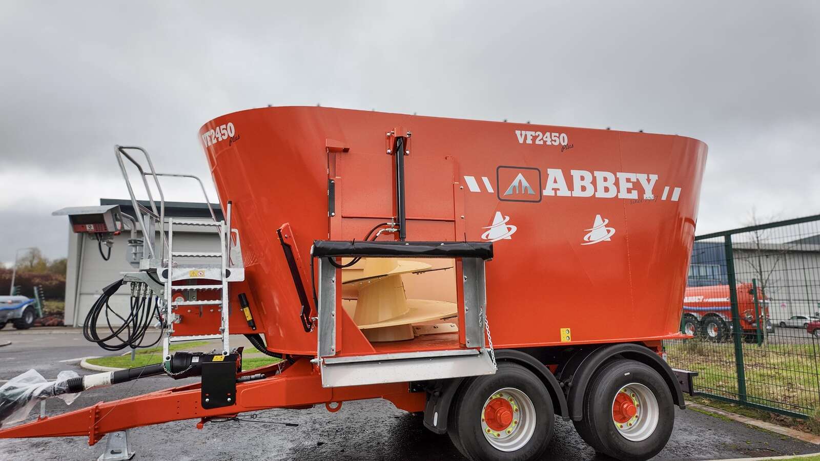Mixer wagon finds a place on farm | Dairy News Australia