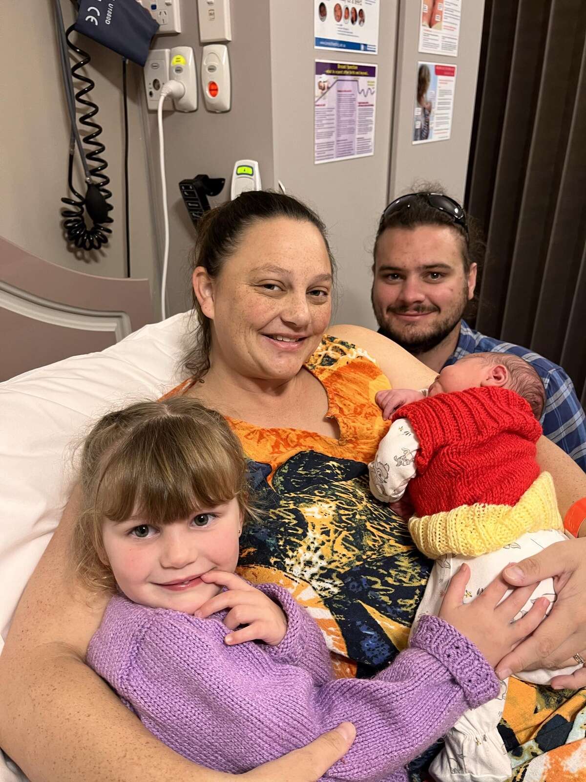 "Two pushes later, Octavia was out." A dramatic arrival for baby who ...